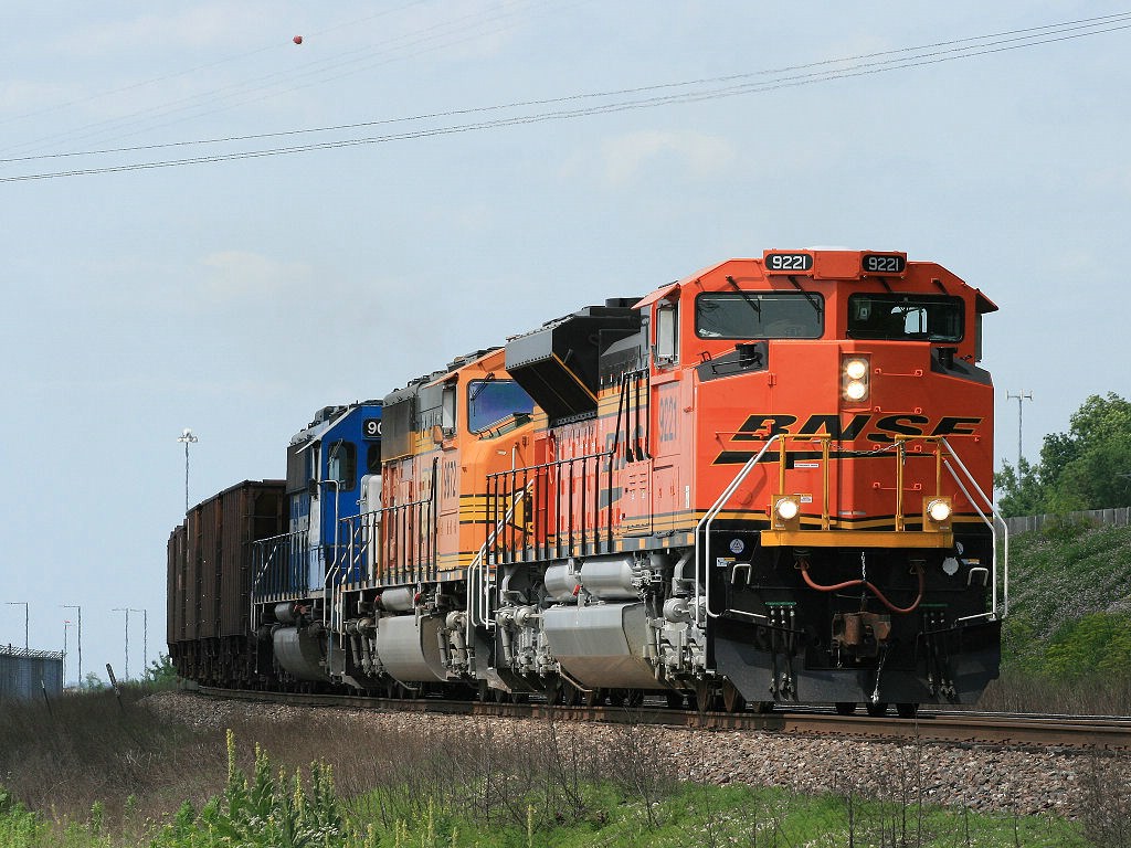 BNSF 9221